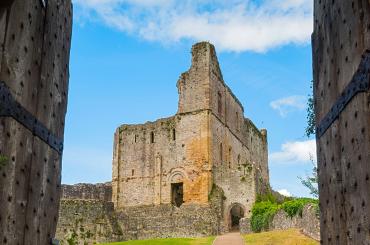 Chepstow Castle | Cadw